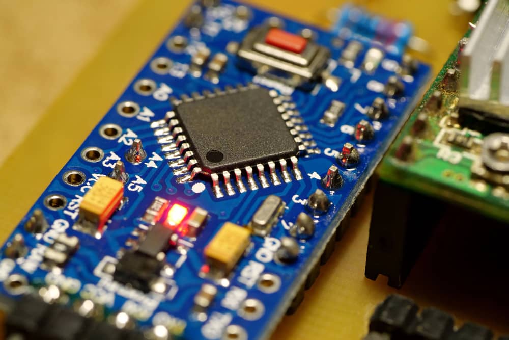 LED de Placa Base: Luces, Guía y Diagnóstico » Adictec